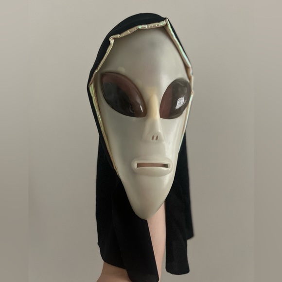 Accessories | Vintage 9s Glow In The Dark Alien Mask Halloween Costume ...